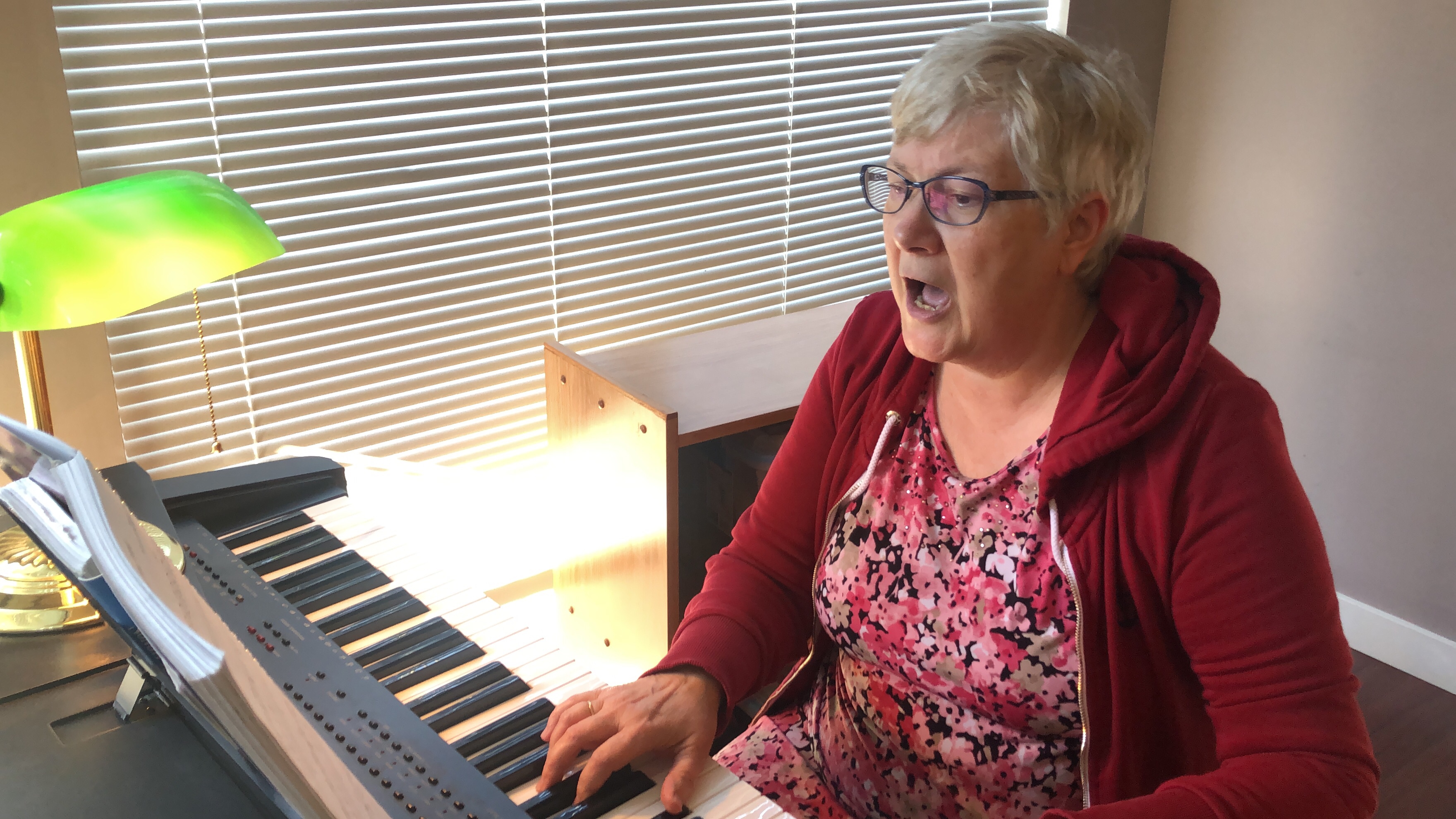 Janice Hird singing Thank You Lord & All Who Are Thirsty | Edhird's Blog